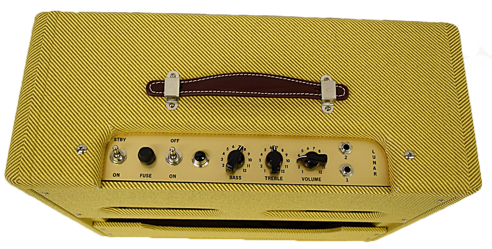 Blackwood Amplification - Lunar 22